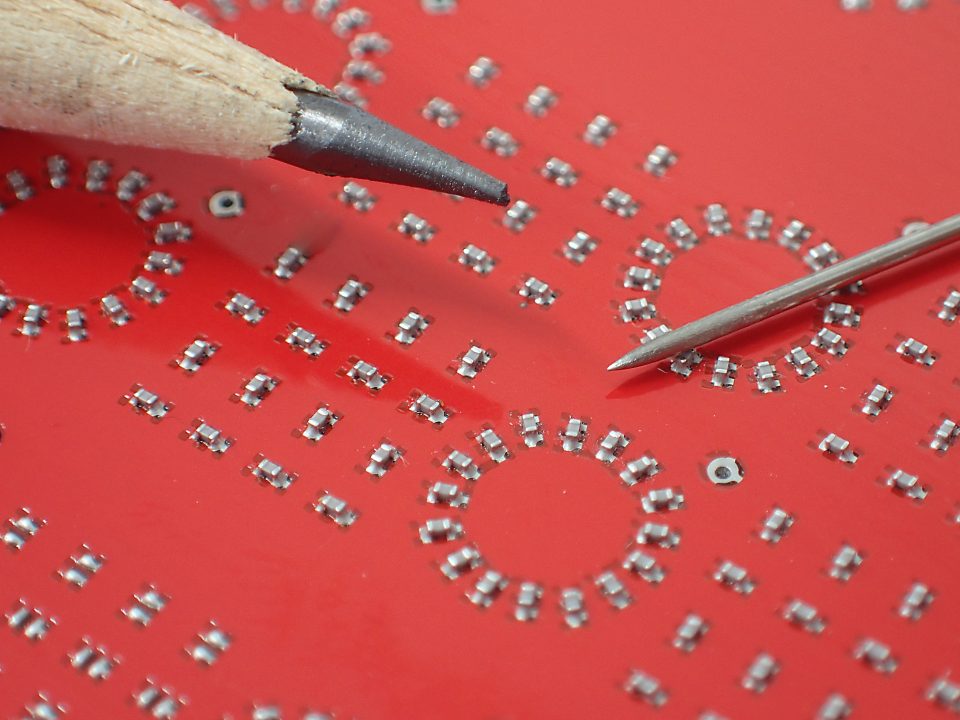 0201 size component placement now possible - Sundance.com